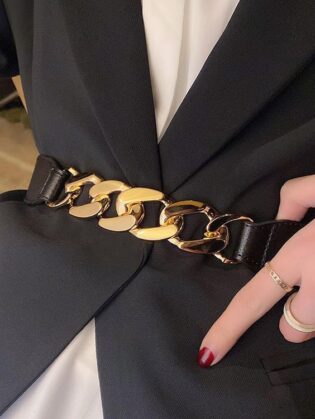 Women’s Belt Trends 2024: Top 6 Models And How To Wear Them - Hackshion